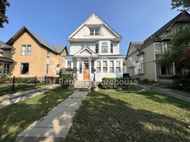 3 BR, 1 BA Apartment 3227 Portland Ave Minneapolis Minnesota 55407, Minneapolis, MN 55407