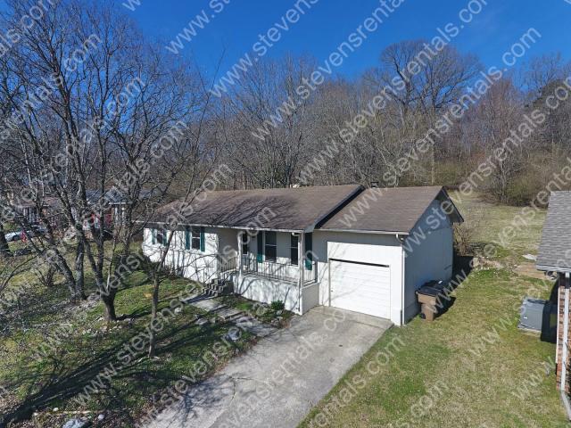 3 BR, 1 BA Apartment 3260 Niagara Dr, Nashville, TN 37214