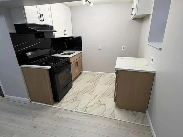 3 BR, 1 BA Apartment 32 Dayton St, Newark, NJ 07114