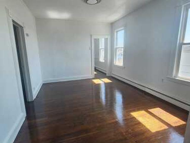 3 BR, 1 BA Apartment 32 Geneva St, Unit APT 3, Elizabeth, NJ 07206
