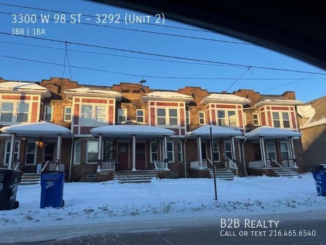3 BR, 1 BA Apartment 3300 W 98 ST, CLEVELAND, OH 44102