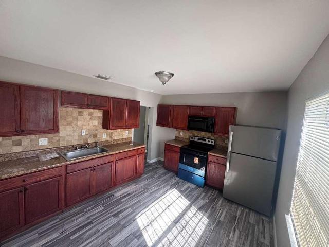 3 BR, 1 BA Apartment 3309 Avenue South, Riviera Beach, FL 33404