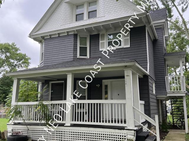 3 BR, 1 BA Apartment 330 13th St, Elyria, OH 44035