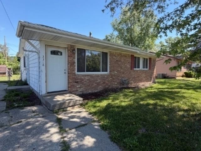 3 BR, 1 BA Apartment 3318 W Jolly Rd, Lansing, MI 48911