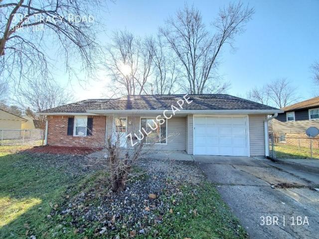 3 BR, 1 BA Apartment 335 Tracy Road, New Whiteland, IN 46184