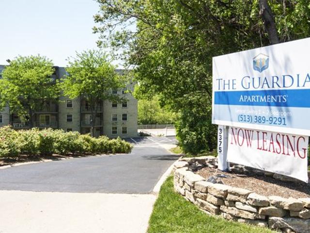 3 BR, 1 BA Apartment 3375 McHenry Avenue, Cincinnati, OH 45225