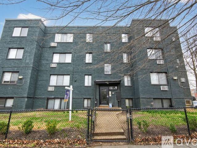 3 BR, 1 BA Apartment 4430 Martin Luther King Jr Ave SW, Unit 103, Washington, DC 20032