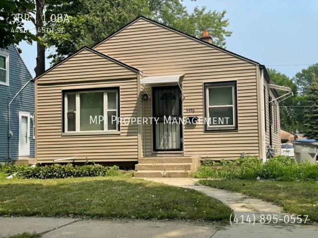 3 BR, 1 BA Apartment 4456 N 45th st, MILWAUKEE, WI 53218