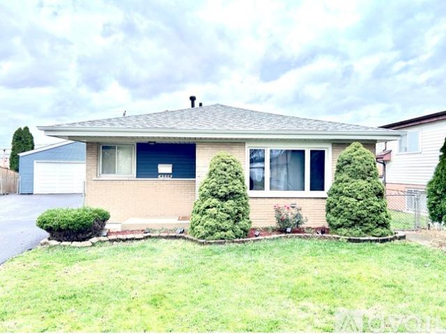 3 BR, 1 BA Apartment 4508 West 124th Street, Alsip, IL 60803