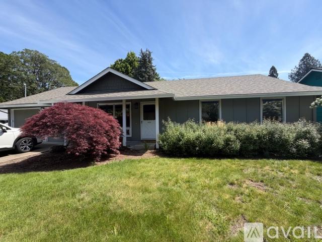 3 BR, 1 BA Apartment 4600 Southwest 182nd Avenue, Beaverton, OR 97007