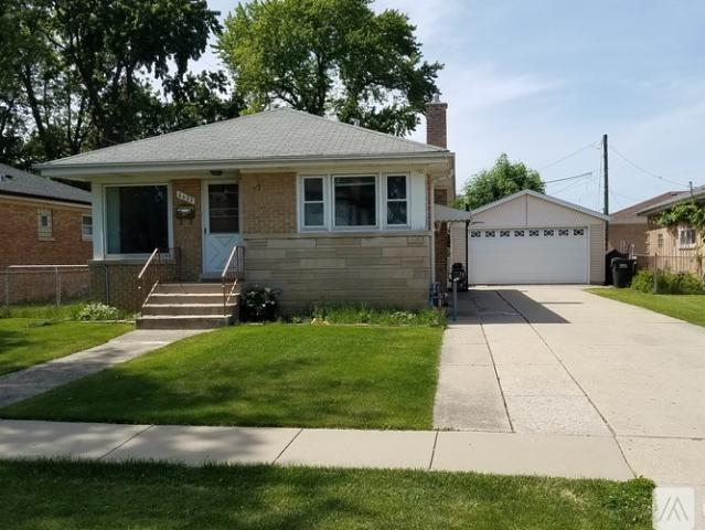 3 BR, 1 BA Apartment 4622, Schiller Park, IL 60176