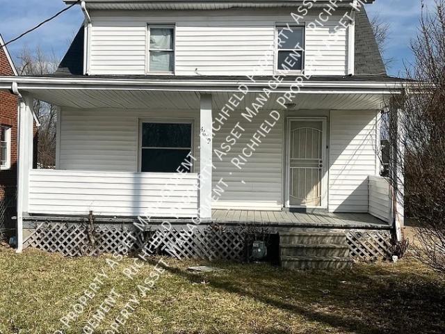 3 BR, 1 BA Apartment 4679 E 144th St, Cleveland, OH 44128