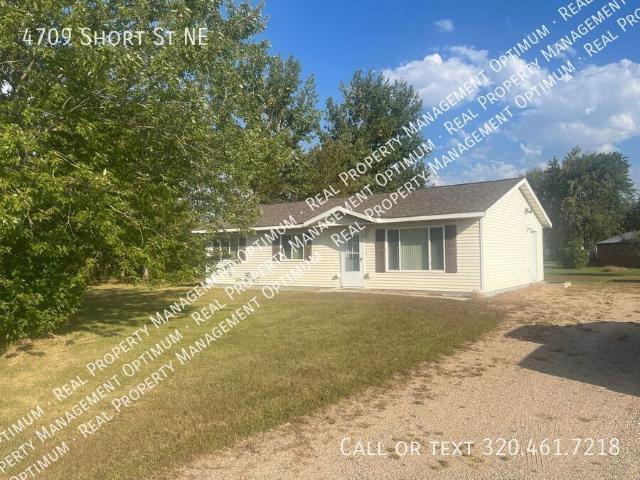 3 BR, 1 BA Apartment 4709 Short St NE, Carlos, MN 56319