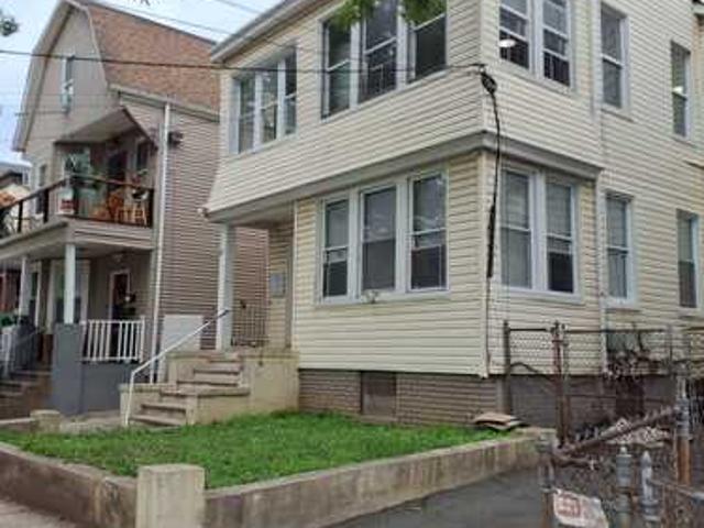 3 BR, 1 BA Apartment 47 Eckert Ave, Unit 2, Newark, NJ 07112