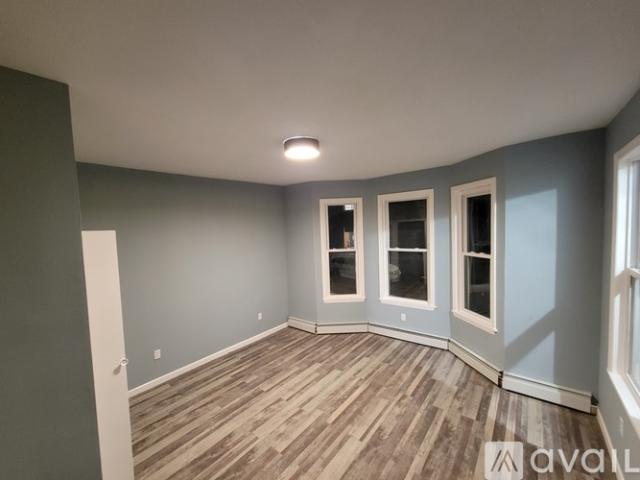 3 BR, 1 BA Apartment 47 Williams Street, Unit 1, Hartford, CT 06120