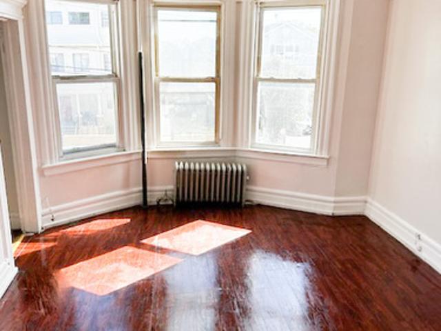 3 BR, 1 BA Apartment 482 Irvine Turner Boulevard, Unit 2, Newark, NJ 07108