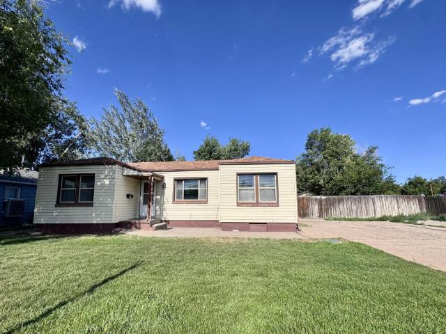 3 BR, 1 BA Apartment 4886 S Logan St, Englewood, CO 80113