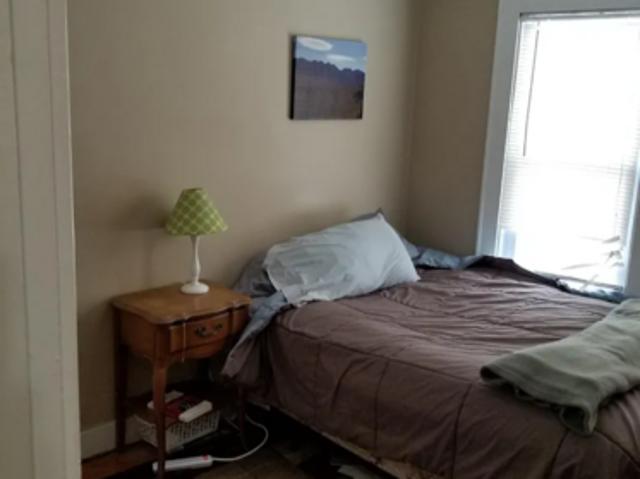 3 BR, 1 BA Apartment 492 Pleasantview Ave, Unit Floor 2 Upstairs, Syracuse, NY 13208