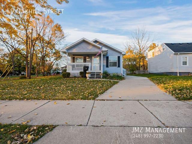 3 BR, 1 BA Apartment 49 Oakhill Street, Pontiac, MI 48342
