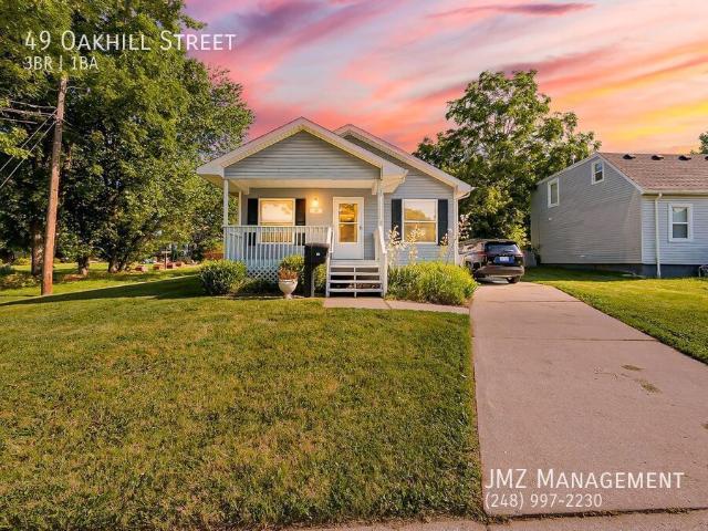 3 BR, 1 BA Apartment 49 Oakhill Street, Pontiac, MI 48342
