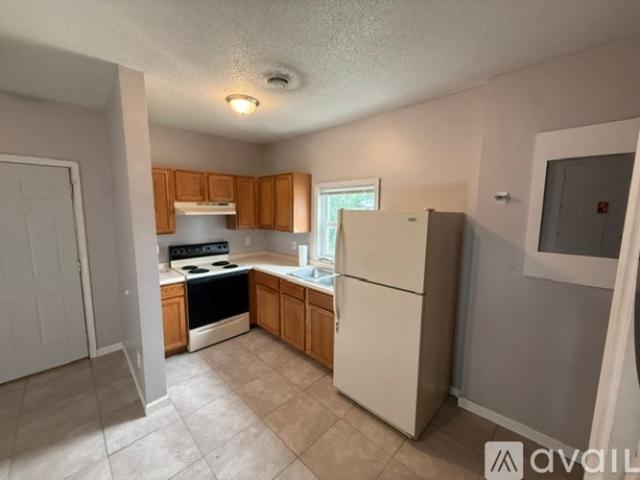 3 BR, 1 BA Apartment 400 South Main Street, Unit #2, Pine Island, MN 55963