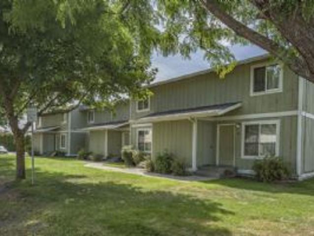 3 BR, 1 BA Apartment 402 S 5th St E, Chewelah, WA 99109