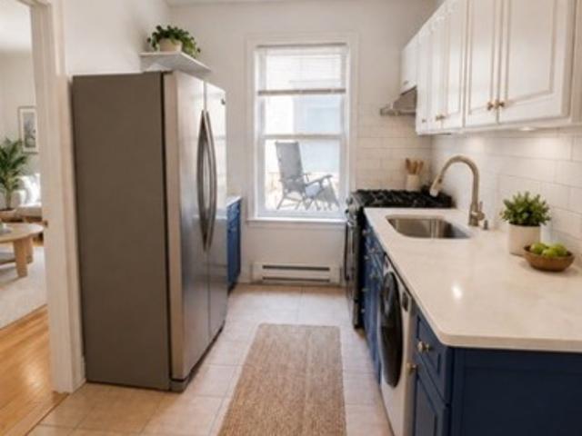 3 BR, 1 BA Apartment 404 Hawthorne Street, Unit 2, Brooklyn, NY 11203