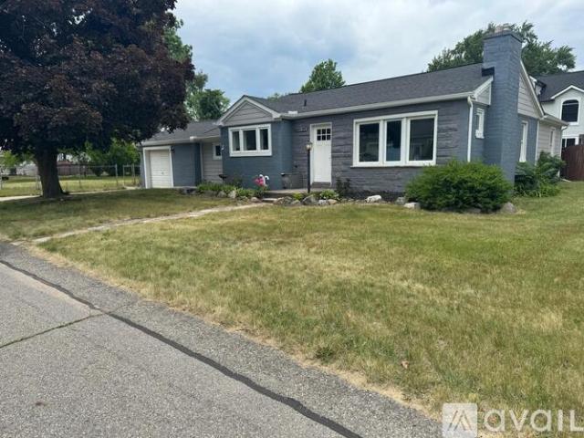 3 BR, 1 BA Apartment 40826 Gilbert St, Plymouth, MI 48170
