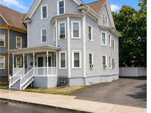 3 BR, 1 BA Apartment 40 Norwich Ave, Unit 3, Providence, RI 02905