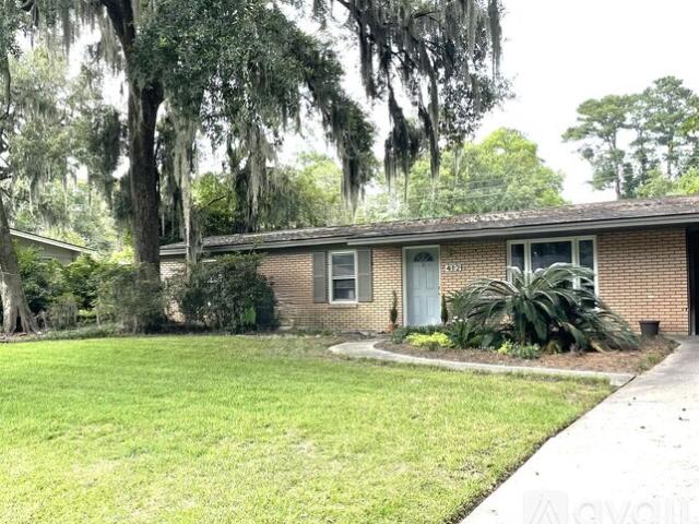 3 BR, 1 BA Apartment 412 Delores Dr, Savannah, GA 31406