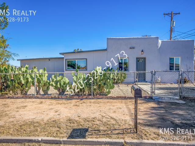 3 BR, 1 BA Apartment 4213 S Lundy, Tucson, AZ 85714