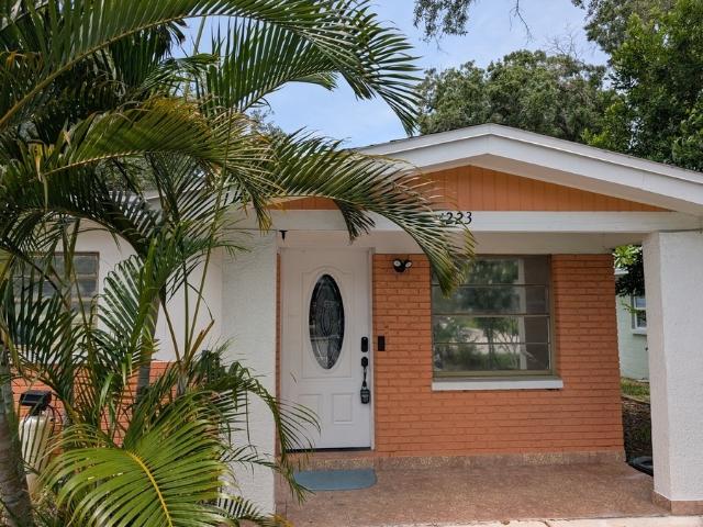 3 BR, 1 BA Apartment 4223 W Laurel St, Tampa, FL 33607