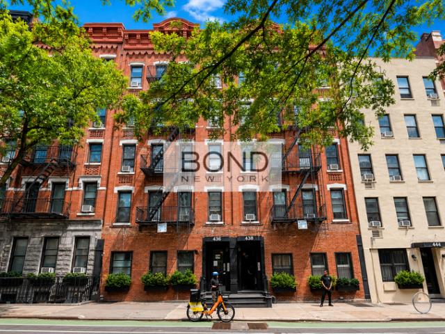 3 BR, 1 BA Apartment 438 West 52nd Street, New York, NY 10019