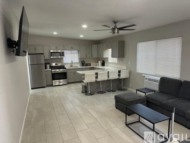 3 BR, 1 BA Apartment 542 N Eucalyptus Ave, Unit 1/2, Blythe, CA 92225