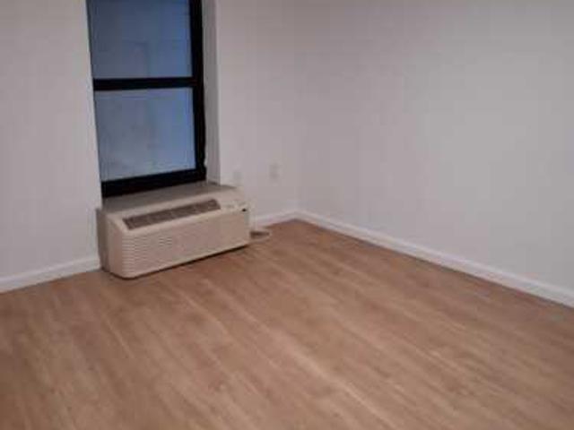 3 BR, 1 BA Apartment 556 Market St, Unit 1C, Newark, NJ 07105