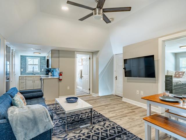 3 BR, 1 BA Apartment 5708 Park Blvd, Wildwood, NJ 08260