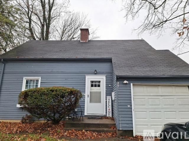 3 BR, 1 BA Apartment 5821 Valley View Avenue, Cincinnati, OH 45213