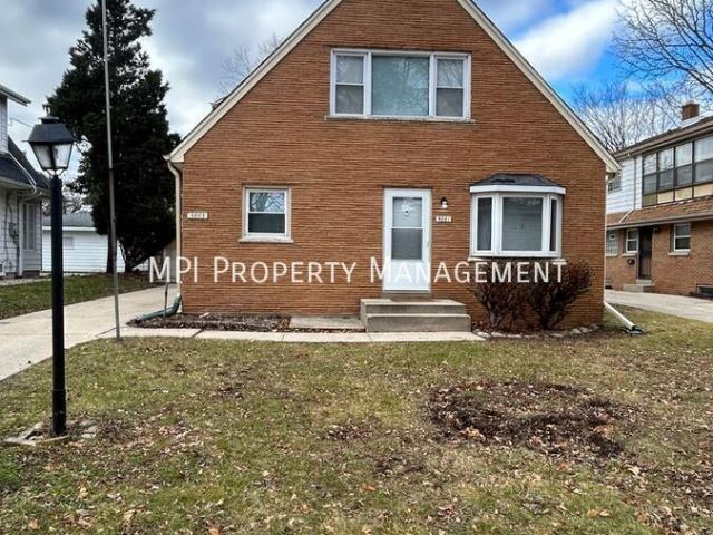 3 BR, 1 BA Apartment 5861 N 32ND STREET, MILWAUKEE, WI 53209