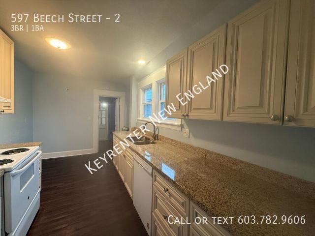 3 BR, 1 BA Apartment 597 Beech Street, Manchester, NH 03104