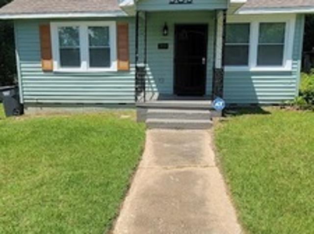 3 BR, 1 BA Apartment 503 Alexander St, Tuskegee, AL 36083