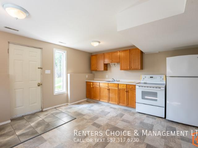 3 BR, 1 BA Apartment 5008b 41 Ave, Taber, AB T1G 1A7