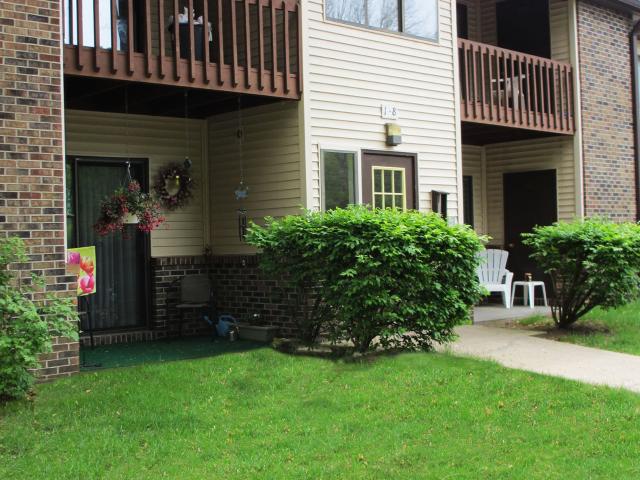 3 BR, 1 BA Apartment 500 Streeter Street, Allegan, MI 49010