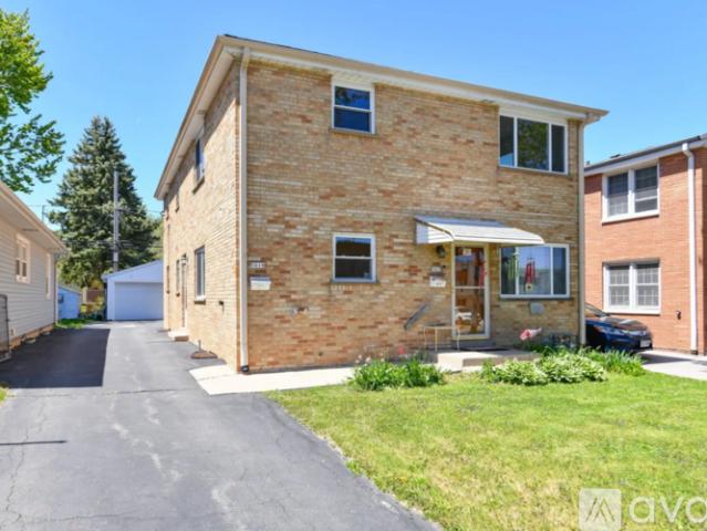 3 BR, 1 BA Apartment 5019 N 125th St, Unit NA, Butler, WI 53007