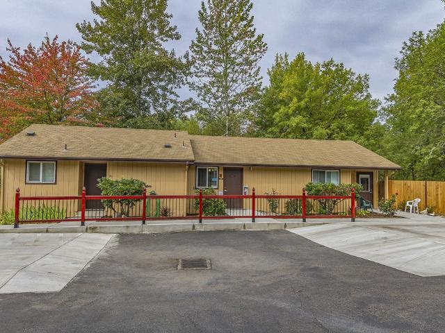 3 BR, 1 BA Apartment 501 N Moss St, Lowell, OR 97452