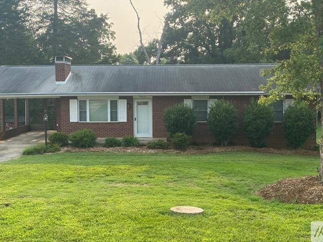 3 BR, 1 BA Apartment 5021 Selena Street, Winston Salem, NC 27106