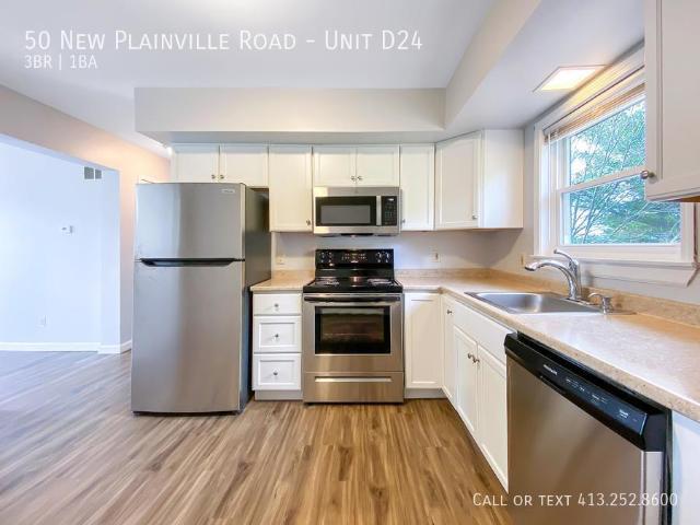 3 BR, 1 BA Apartment 50 New Plainville Road, New Bedford, MA 02745