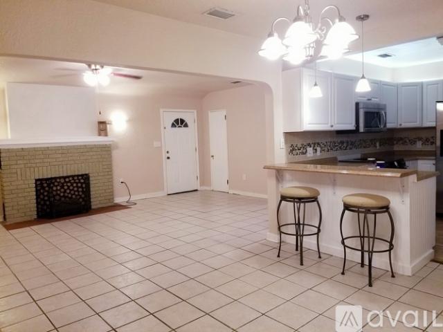 3 BR, 1 BA Apartment 512 East Strawbridge Avenue, Melbourne, FL 32901