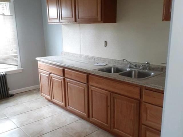 3 BR, 1 BA Apartment 51 West Park Street Unit 1, Brockton, MA 02301