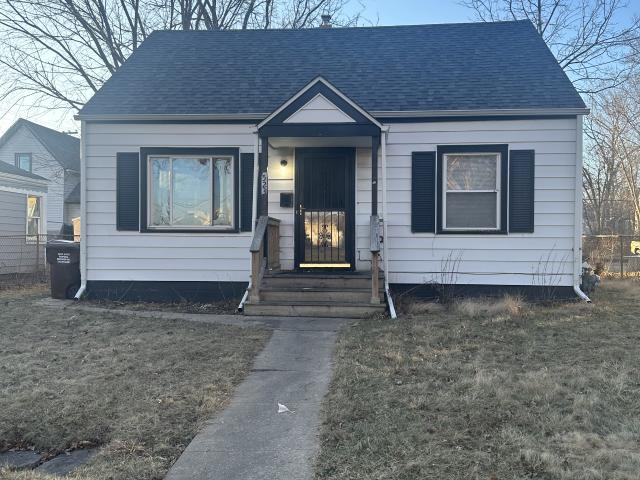 3 BR, 1 BA Apartment 523 Webster Ave, Rockford, IL 61102