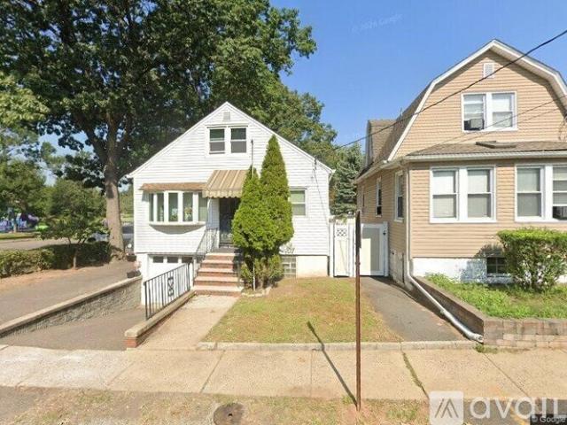 3 BR, 1 BA Apartment 523 Columbia Ave, Unit 1, Hillside, NJ 07205
